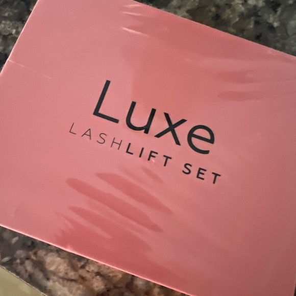 Luxe | Makeup | Luxe Lash Lift Set Pink | Poshmark
